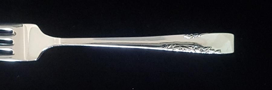 Oneida Silverplate Patterns Flatware | FlatwareFinder.com