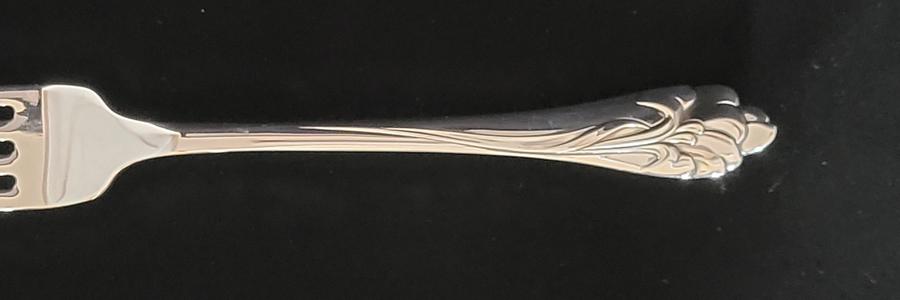 Oneida Stainless Patterns Flatware | FlatwareFinder.com