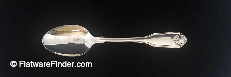 Oneida Silver Shell Silverplate (ON183) Tablespoon | FlatwareFinder.com